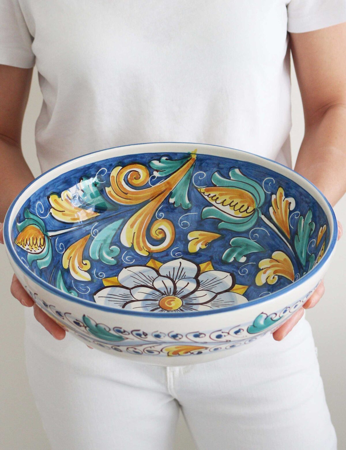 Decorated salad bowls Caltagirone ceramic | Maremoro Sicilian ceramics
